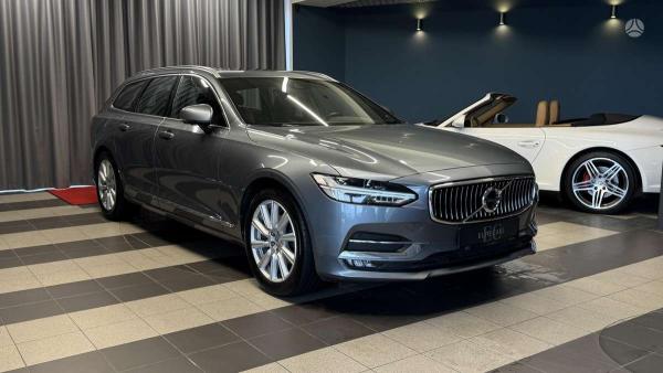 Pelēks Volvo V90 2018 Rīga, ar dzinēja tilpumu 2.00 L un nobraukumu 196 tūkst. km par 16990 €, foto 3 vietnē AUTOMOTO.COM.LV