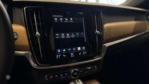 Pelēks Volvo V90 2018 Rīga, ar dzinēja tilpumu 2.00 L un nobraukumu 196 tūkst. km par 16990 €, foto 23 vietnē AUTOMOTO.COM.LV