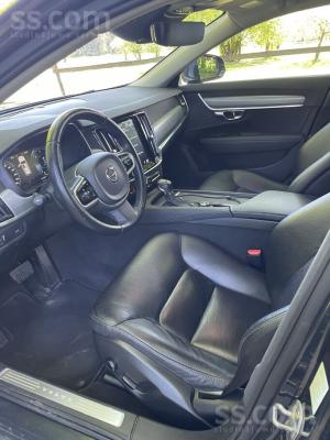 Grey Volvo V90 2018 in Liepaja, with an engine capacity of 2.00 L and mileage of 354 thousand km for 17300 €, photo 7 on AUTOMOTO.COM.LV