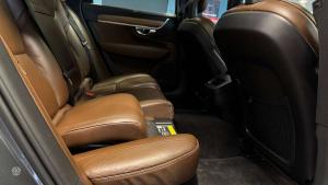 Grey Volvo V90 2018 in Riga, with an engine capacity of 2.00 L and mileage of 196 thousand km for 16990 €, photo 25 on AUTOMOTO.COM.LV