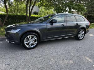 Grey Volvo V90 2018 in Alytus, with an engine capacity of 1.97 L and mileage of 283 thousand km for 16799 €, photo 7 on AUTOMOTO.COM.LV