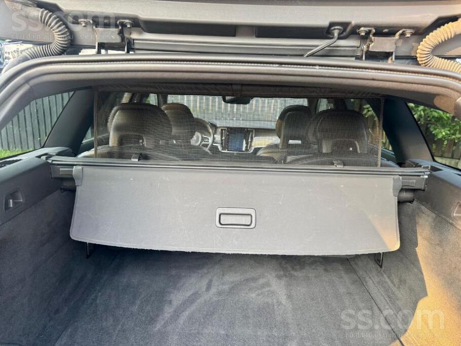 Pelēks Volvo V90 2018 Rīga, ar dzinēja tilpumu 2.00 L un nobraukumu 232 tūkst. km par 17000 €, foto 17 vietnē AUTOMOTO.COM.LV