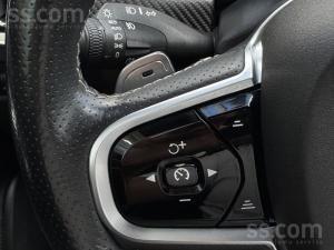 Grey Volvo V90 2018 in Valmiera, with an engine capacity of 2.00 L and mileage of 183 thousand km for 22500 €, photo 11 on AUTOMOTO.COM.LV