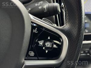 Grey Volvo V90 2018 in Valmiera, with an engine capacity of 2.00 L and mileage of 183 thousand km for 22500 €, photo 12 on AUTOMOTO.COM.LV