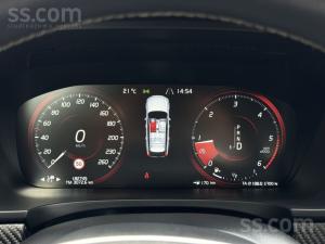 Grey Volvo V90 2018 in Valmiera, with an engine capacity of 2.00 L and mileage of 183 thousand km for 22500 €, photo 13 on AUTOMOTO.COM.LV