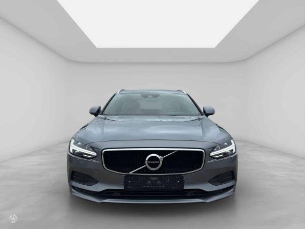 Grey Volvo V90 2018 in Kaunas, with an engine capacity of 2.00 L and mileage of 304 thousand km for 14290 €, photo 2 on AUTOMOTO.COM.LV