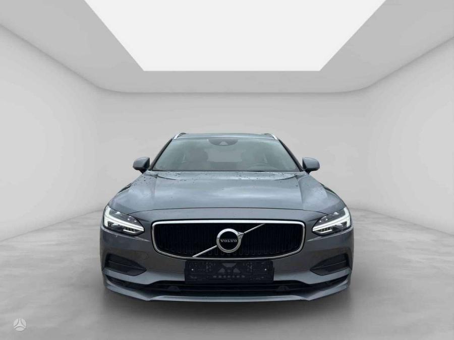 Grey Volvo V90 2018 in Kaunas, with an engine capacity of 2.00 L and mileage of 304 thousand km for 14290 €, photo 3 on AUTOMOTO.COM.LV
