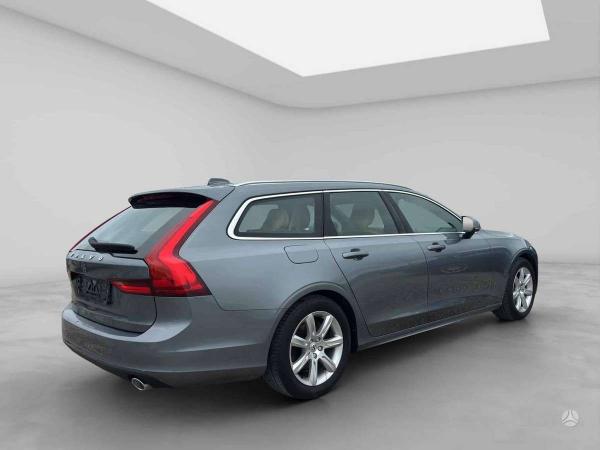 Grey Volvo V90 2018 in Kaunas, with an engine capacity of 2.00 L and mileage of 304 thousand km for 14290 €, photo 6 on AUTOMOTO.COM.LV