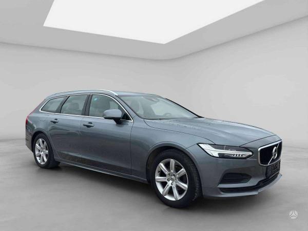 Grey Volvo V90 2018 in Kaunas, with an engine capacity of 2.00 L and mileage of 304 thousand km for 14290 €, photo 8 on AUTOMOTO.COM.LV