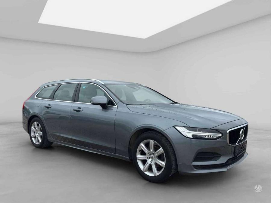 Grey Volvo V90 2018 in Kaunas, with an engine capacity of 2.00 L and mileage of 304 thousand km for 14290 €, photo 9 on AUTOMOTO.COM.LV