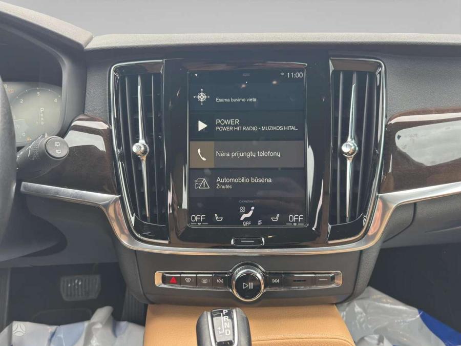 Grey Volvo V90 2018 in Kaunas, with an engine capacity of 2.00 L and mileage of 304 thousand km for 14290 €, photo 16 on AUTOMOTO.COM.LV