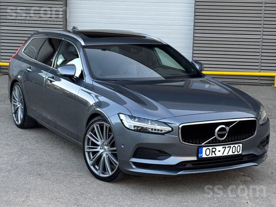 Grey Volvo V90 2018 in Riga, with an engine capacity of 2.00 L and mileage of 235 thousand km for 17200 €, photo 4 on AUTOMOTO.COM.LV