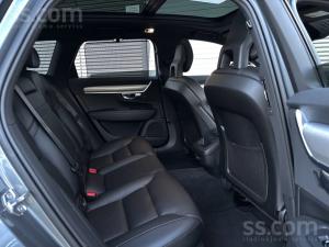Grey Volvo V90 2018 in Riga, with an engine capacity of 2.00 L and mileage of 235 thousand km for 17200 €, photo 10 on AUTOMOTO.COM.LV
