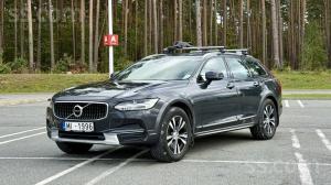 Pelēks Volvo V90 2018 Rīga, ar dzinēja tilpumu 2.00 L un nobraukumu 0 tūkst. km par 24490 €, foto  vietnē AUTOMOTO.COM.LV
