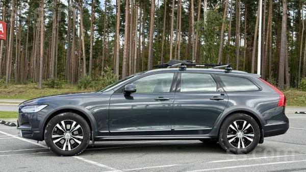 Pelēks Volvo V90 2018 Rīga, ar dzinēja tilpumu 2.00 L un nobraukumu 0 tūkst. km par 24490 €, foto 3 vietnē AUTOMOTO.COM.LV