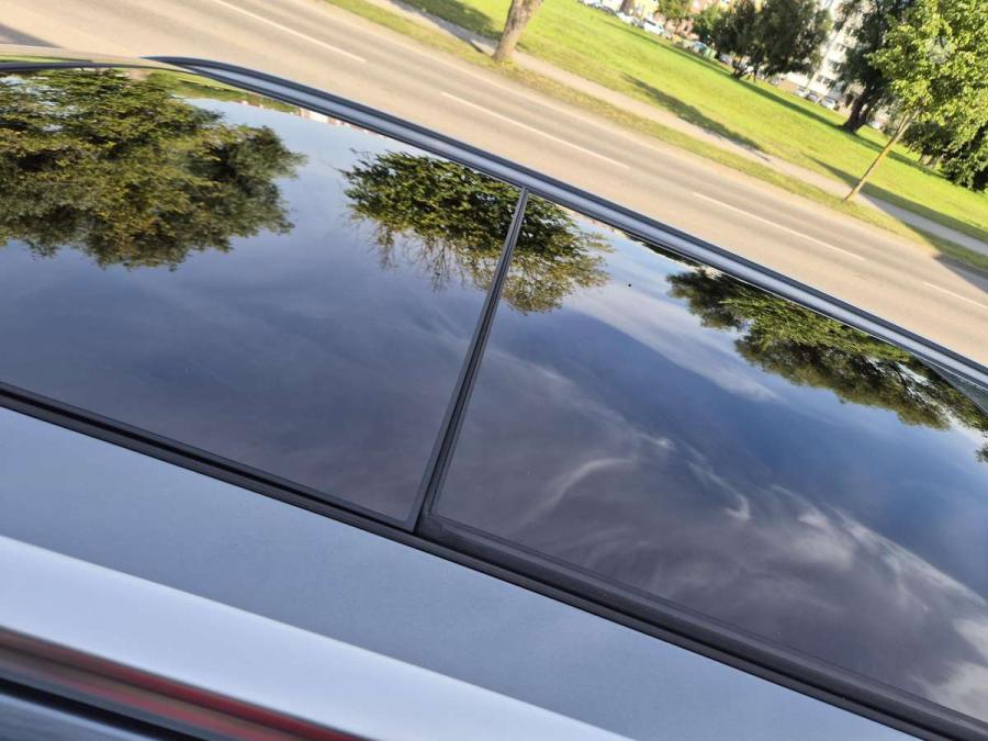 Grey Volvo V90 2018 in Silute, with an engine capacity of 2.00 L and mileage of 340 thousand km for 13700 €, photo 8 on AUTOMOTO.COM.LV