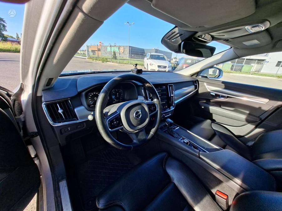 Pelēks Volvo V90 2018 Klaipėda, ar dzinēja tilpumu 1.97 L un nobraukumu 280 tūkst. km par 13900 €, foto 7 vietnē AUTOMOTO.COM.LV