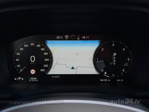Pelēks Volvo V90 2018 Pērnava, ar dzinēja tilpumu 2.00 L un nobraukumu 136 tūkst. km par 21950 €, foto 10 vietnē AUTOMOTO.COM.LV