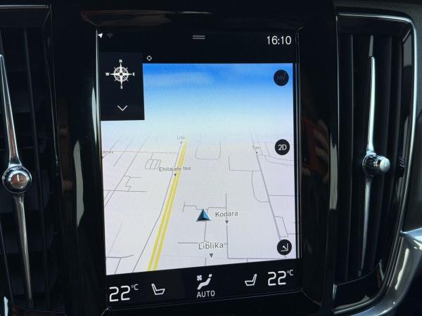 Volvo V90 2018 in Parnu on AUTOMOTO.COM.LV Grey Volvo V90 2018 in Parnu, with an engine capacity of 2.00 L and mileage of 136 thousand km for 21950 €, photo 9 on AUTOMOTO.COM.LV