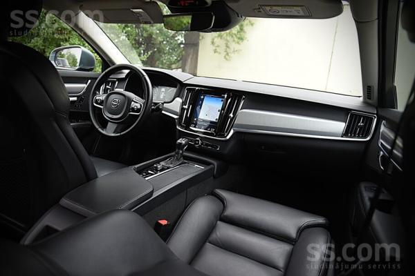 Grey Volvo V90 2018 in Tukums, with an engine capacity of 2.00 L and mileage of 289 thousand km for 13500 €, photo 10 on AUTOMOTO.COM.LV