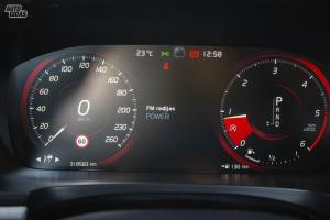 Grey Volvo V90 2018 in Kaunas, with an engine capacity of 2.00 L and mileage of 319 thousand km for 12800 €, photo 24 on AUTOMOTO.COM.LV