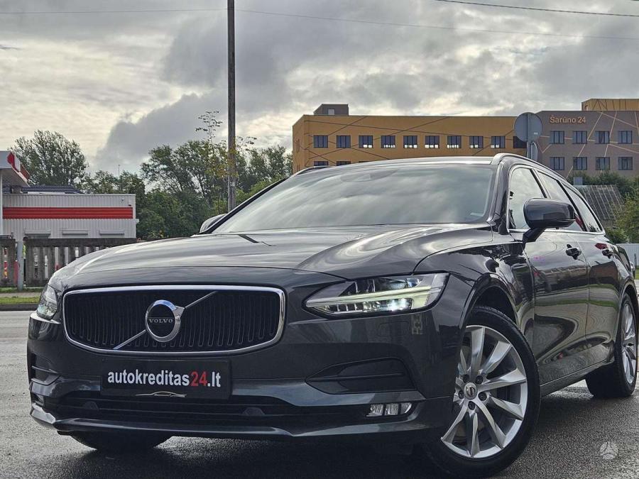 Pelēks Volvo V90 2018 Šauļi, ar dzinēja tilpumu 1.97 L un nobraukumu 249 tūkst. km par 14950 €, foto 1 vietnē AUTOMOTO.COM.LV