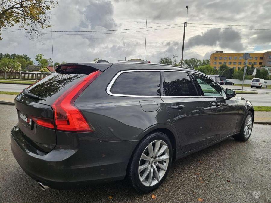 Pelēks Volvo V90 2018 Šauļi, ar dzinēja tilpumu 1.97 L un nobraukumu 249 tūkst. km par 14950 €, foto 6 vietnē AUTOMOTO.COM.LV
