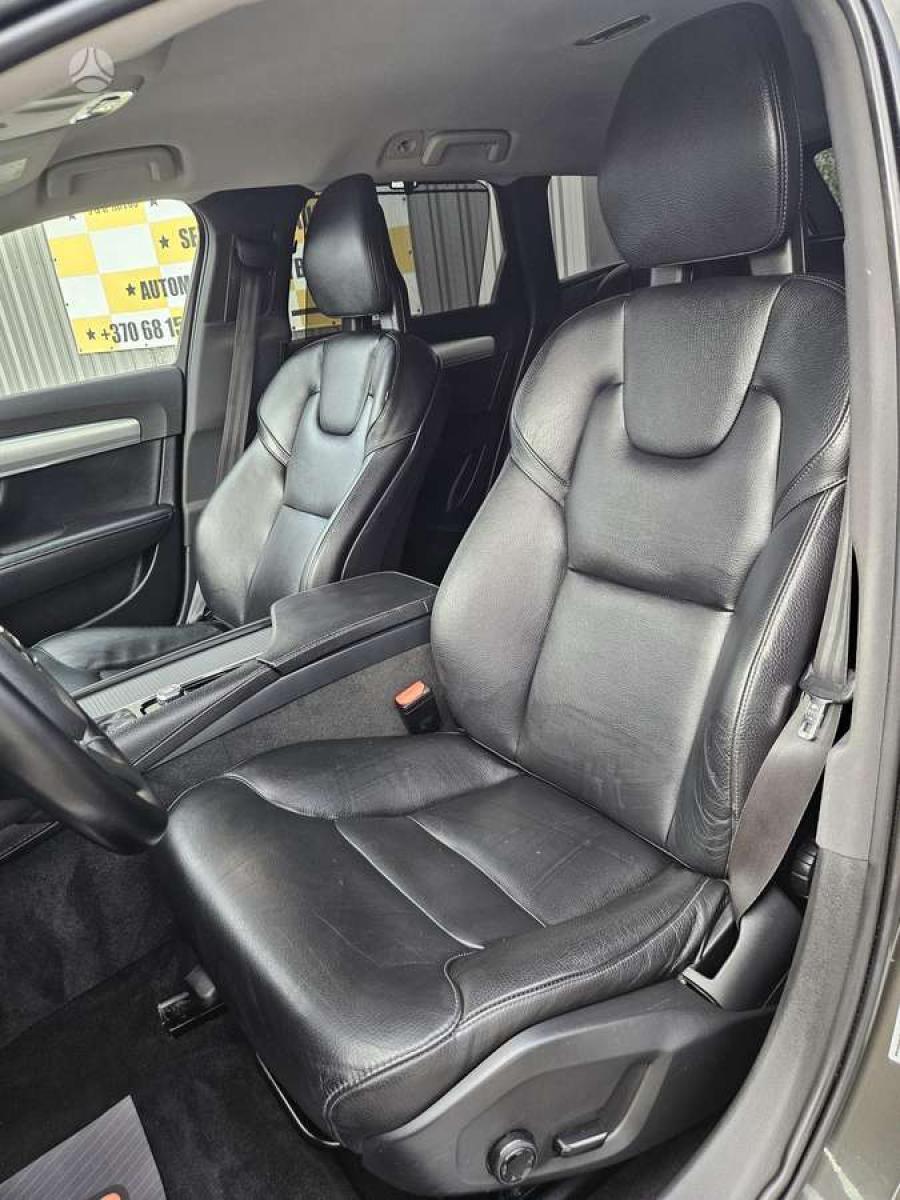 Pelēks Volvo V90 2018 Šauļi, ar dzinēja tilpumu 1.97 L un nobraukumu 249 tūkst. km par 14950 €, foto 14 vietnē AUTOMOTO.COM.LV
