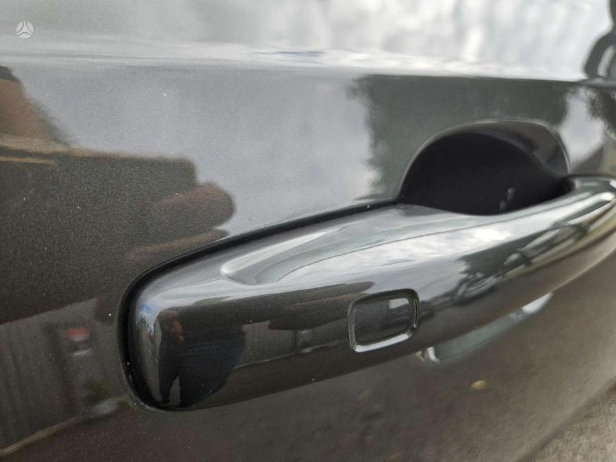 Pelēks Volvo V90 2018 Šauļi, ar dzinēja tilpumu 1.97 L un nobraukumu 249 tūkst. km par 14950 €, foto 30 vietnē AUTOMOTO.COM.LV