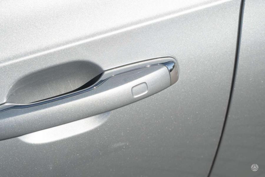 Pelēks Volvo V90 2018 Viļņa, ar dzinēja tilpumu 1.97 L un nobraukumu 216 tūkst. km par 17500 €, foto 14 vietnē AUTOMOTO.COM.LV