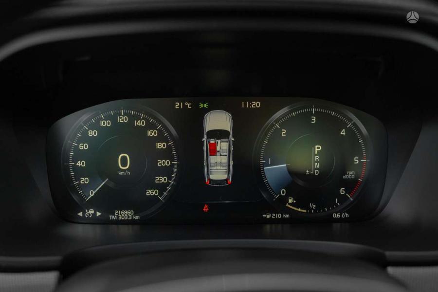 Pelēks Volvo V90 2018 Viļņa, ar dzinēja tilpumu 1.97 L un nobraukumu 216 tūkst. km par 17500 €, foto 29 vietnē AUTOMOTO.COM.LV