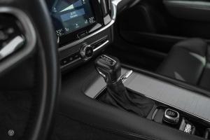 Pelēks Volvo V90 2018 Viļņa, ar dzinēja tilpumu 1.97 L un nobraukumu 216 tūkst. km par 17500 €, foto 38 vietnē AUTOMOTO.COM.LV