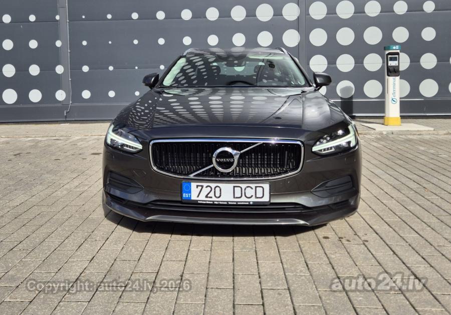 Grey Volvo V90 2018 in Tartu, with an engine capacity of 2.00 L and mileage of 157 thousand km for 15900 €, photo 1 on AUTOMOTO.COM.LV