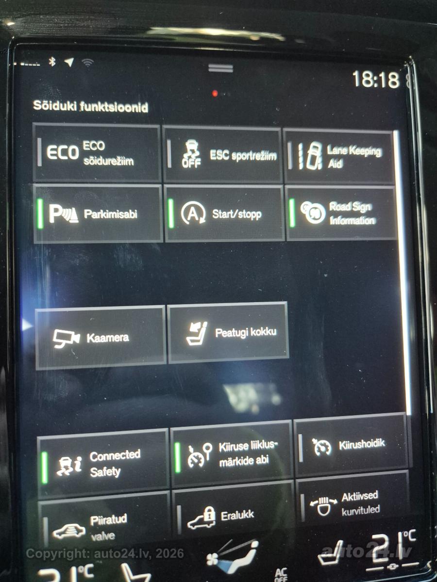 Grey Volvo V90 2018 in Tartu, with an engine capacity of 2.00 L and mileage of 157 thousand km for 15900 €, photo 22 on AUTOMOTO.COM.LV