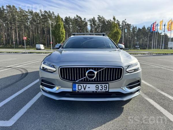 Pelēks Volvo V90 2018 Rīga, ar dzinēja tilpumu 2.00 L un nobraukumu 176 tūkst. km par 20500 €, foto 4 vietnē AUTOMOTO.COM.LV