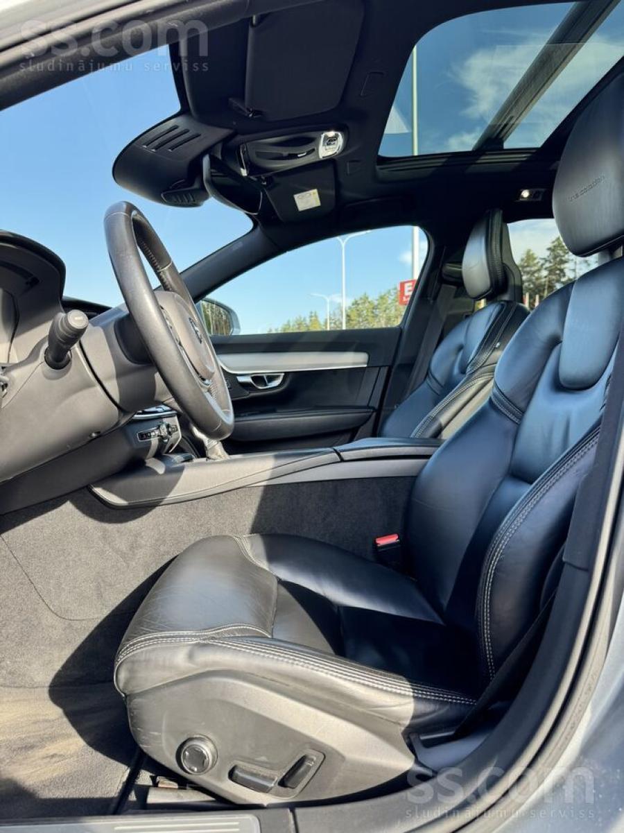 Pelēks Volvo V90 2018 Rīga, ar dzinēja tilpumu 2.00 L un nobraukumu 176 tūkst. km par 20500 €, foto 15 vietnē AUTOMOTO.COM.LV