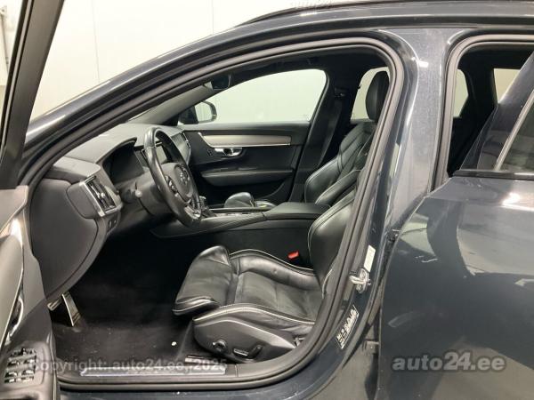 Pelēks Volvo V90 2019 Tartu, ar dzinēja tilpumu 2.00 L un nobraukumu 231 tūkst. km par 18700 €, foto 9 vietnē AUTOMOTO.COM.LV