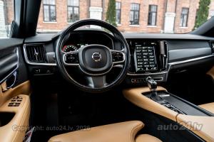 Pelēks Volvo V90 2019 Tallina, ar dzinēja tilpumu 2.00 L un nobraukumu 170 tūkst. km par 24900 €, foto 13 vietnē AUTOMOTO.COM.LV