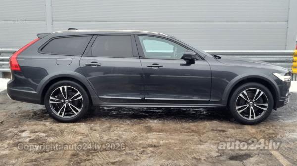 Pelēks Volvo V90 2019 Tallina, ar dzinēja tilpumu 2.00 L un nobraukumu 207 tūkst. km par 23890 €, foto 5 vietnē AUTOMOTO.COM.LV