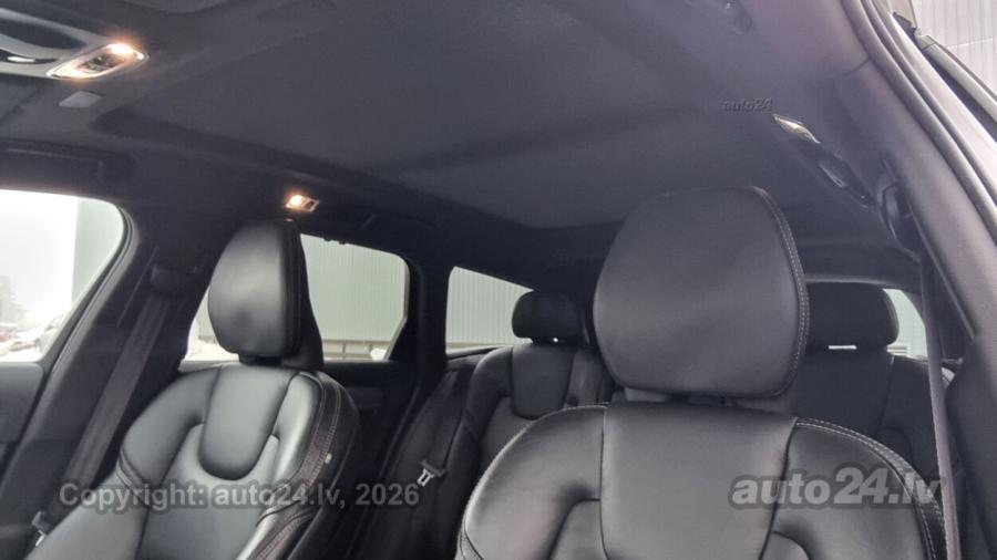 Grey Volvo V90 2019 in Tallinn, with an engine capacity of 2.00 L and mileage of 207 thousand km for 23890 €, photo 12 on AUTOMOTO.COM.LV