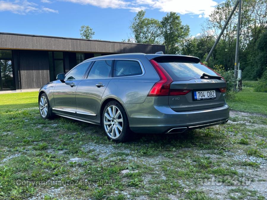 Pelēks Volvo V90 2019 Tallina, ar dzinēja tilpumu 2.00 L un nobraukumu 170 tūkst. km par 26500 €, foto 7 vietnē AUTOMOTO.COM.LV