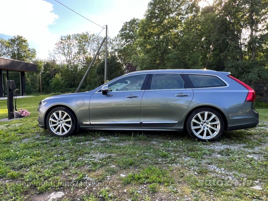 Pelēks Volvo V90 2019 Tallina, ar dzinēja tilpumu 2.00 L un nobraukumu 170 tūkst. km par 26500 €, foto 8 vietnē AUTOMOTO.COM.LV