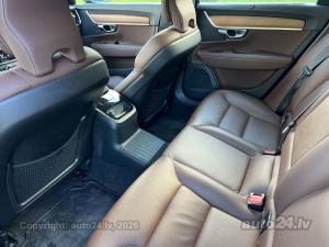 Pelēks Volvo V90 2019 Tallina, ar dzinēja tilpumu 2.00 L un nobraukumu 170 tūkst. km par 26500 €, foto 10 vietnē AUTOMOTO.COM.LV
