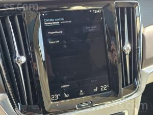 Pelēks Volvo V90 2019 Rīga, ar dzinēja tilpumu 2.00 L un nobraukumu 0 tūkst. km par 18350 €, foto 9 vietnē AUTOMOTO.COM.LV