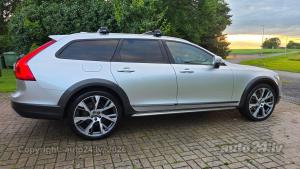 Grey Volvo V90 2019 in Tallinn, with an engine capacity of 2.00 L and mileage of 217 thousand km for 28500 €, photo 4 on AUTOMOTO.COM.LV