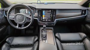 Grey Volvo V90 2019 in Tallinn, with an engine capacity of 2.00 L and mileage of 217 thousand km for 28500 €, photo 5 on AUTOMOTO.COM.LV