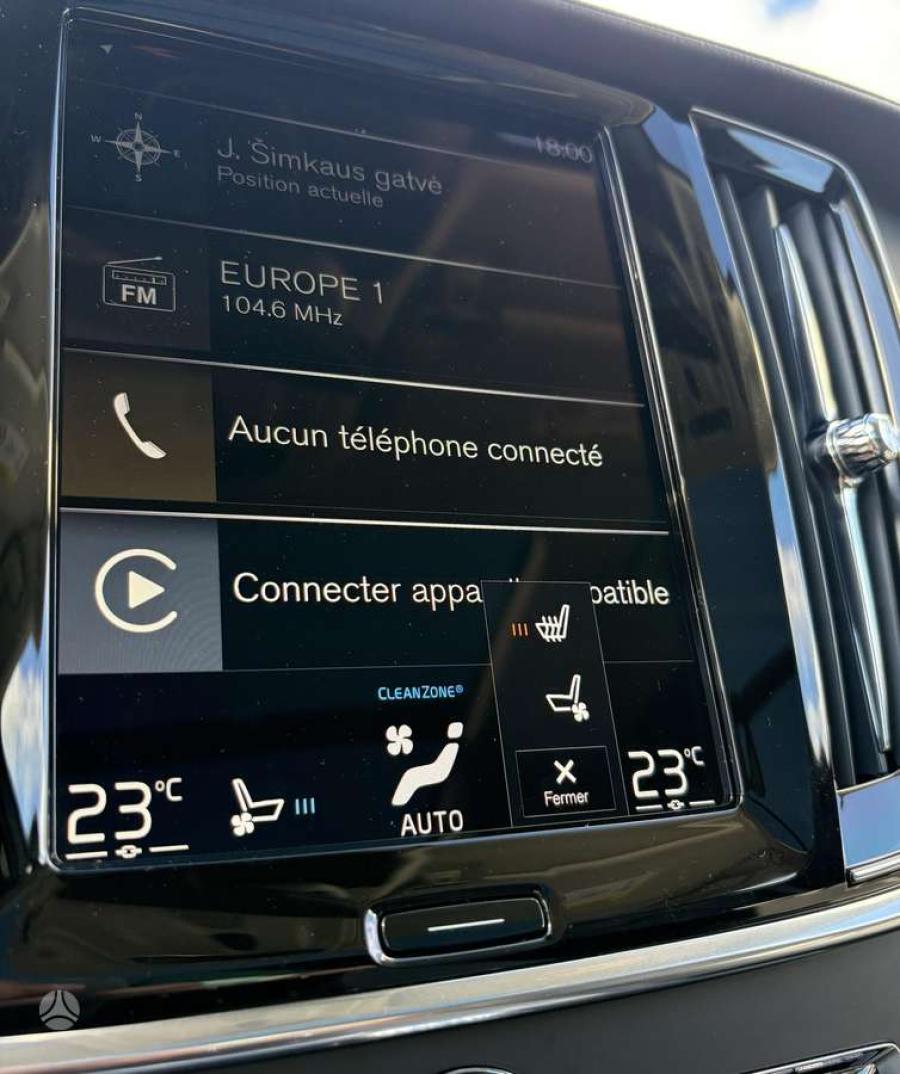 Pelēks Volvo V90 2019 Kauņa, ar dzinēja tilpumu 1.97 L un nobraukumu 270 tūkst. km par 18999 €, foto 18 vietnē AUTOMOTO.COM.LV