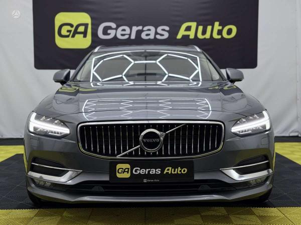 Pelēks Volvo V90 2019 Viļņa, ar dzinēja tilpumu 2.00 L un nobraukumu 235 tūkst. km par 18000 €, foto 2 vietnē AUTOMOTO.COM.LV