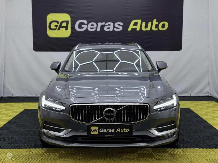 Pelēks Volvo V90 2019 Viļņa, ar dzinēja tilpumu 2.00 L un nobraukumu 235 tūkst. km par 18000 €, foto 8 vietnē AUTOMOTO.COM.LV