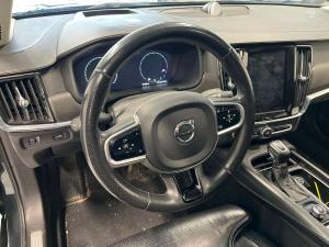 Pelēks Volvo V90 2019 Viļņa, ar dzinēja tilpumu 1.97 L un nobraukumu 230 tūkst. km par 19990 €, foto 7 vietnē AUTOMOTO.COM.LV